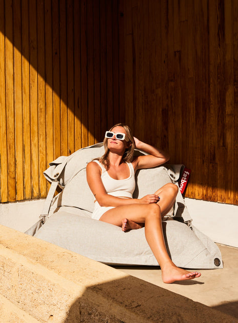 Outdoor Bean Bags & Ottomans: Comfort & Versatility – Fatboy Canada